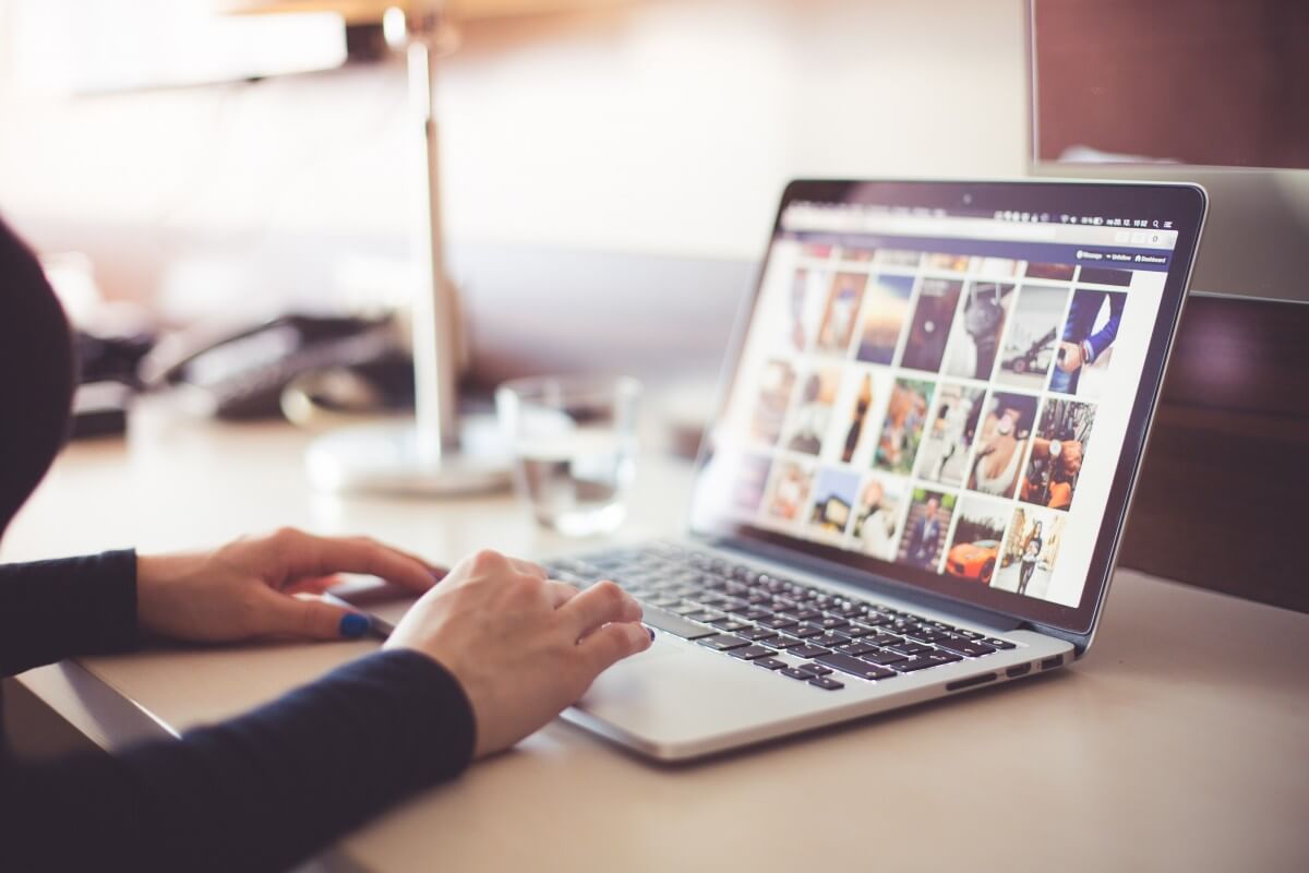 Mac 101 How To Enable Right Click On A Macbook TechMatador